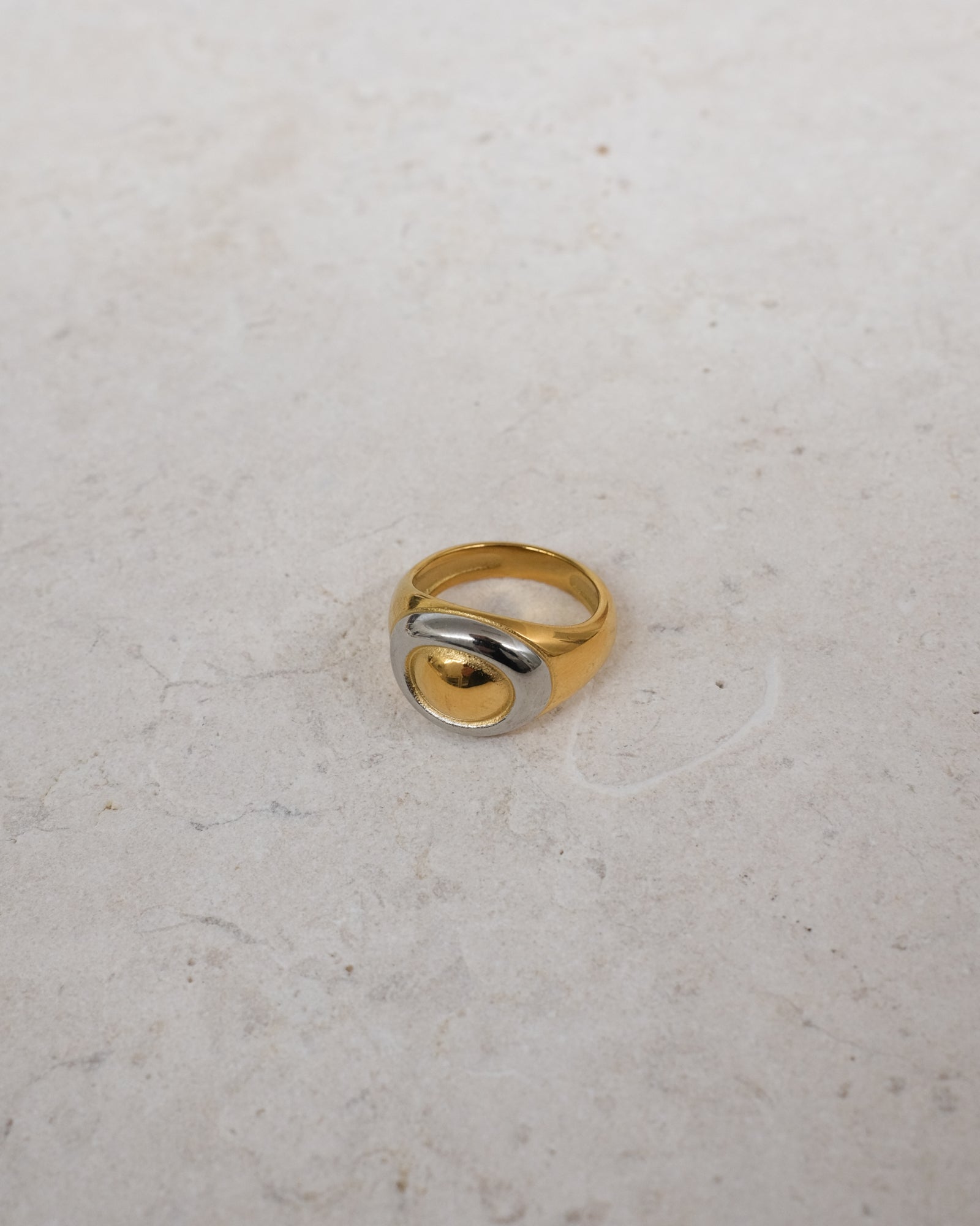 Molly Ring – hunter x hunter